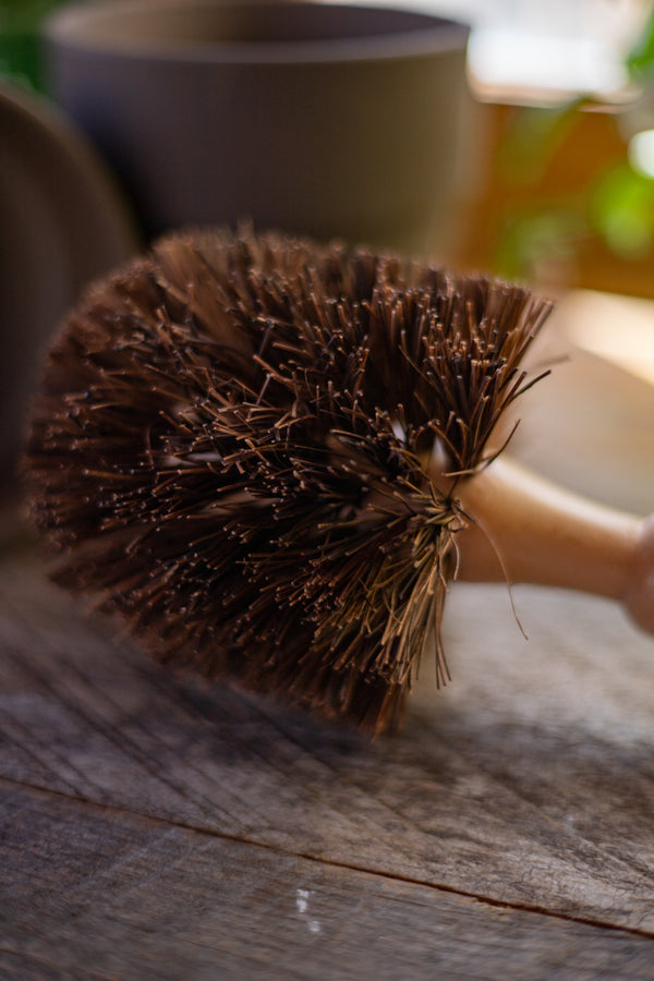 Flower Pot Cleaning Brush - Wonderful Life Farm