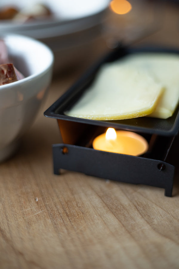 Raclette Server - Wonderful Life Farm